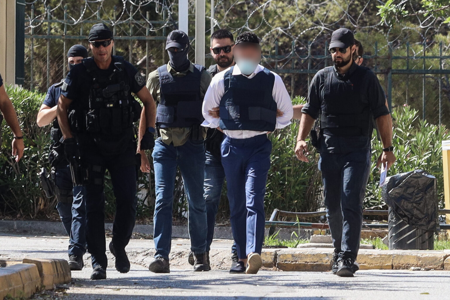 Δίκη για τη δολοφονία τοπογράφου: Ισόβια και 6 χρόνια φυλάκισης στον ...